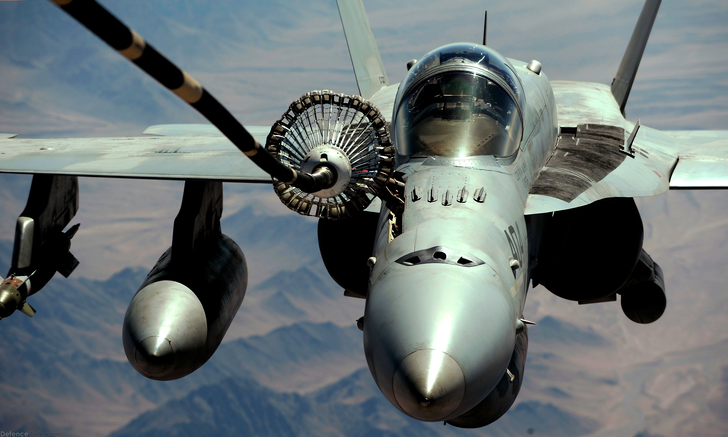 US Navy F/A-18C Hornet | Defence Forum & Military Photos - DefenceTalk US Navy F/A-18C Hornet | Defence Forum & Military Photos - DefenceTalk