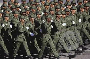 Russia to help Cuba modernize weaponry, train military | Defense ...