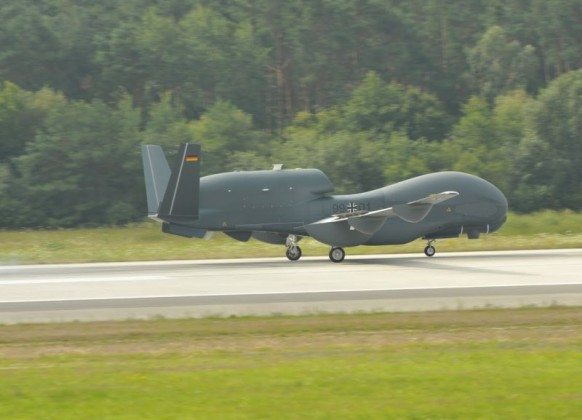 First Euro Hawk Unmanned Aircraft System Touches Down in Germany ...