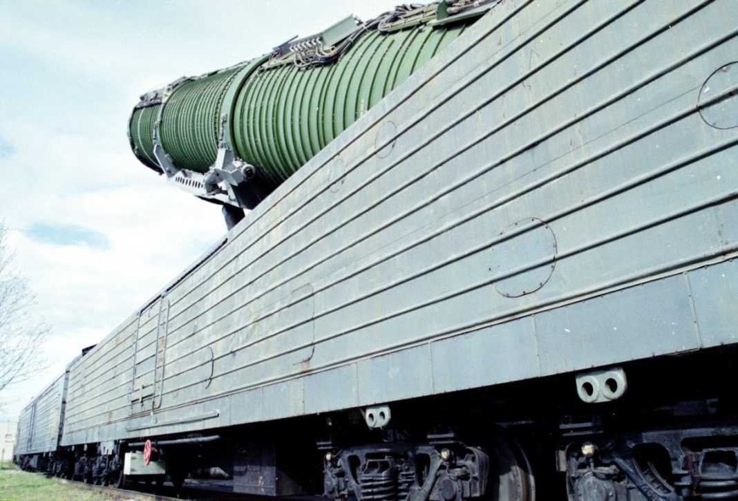 Why Russia's Reviving Its Nuke Trains | DefenceTalk