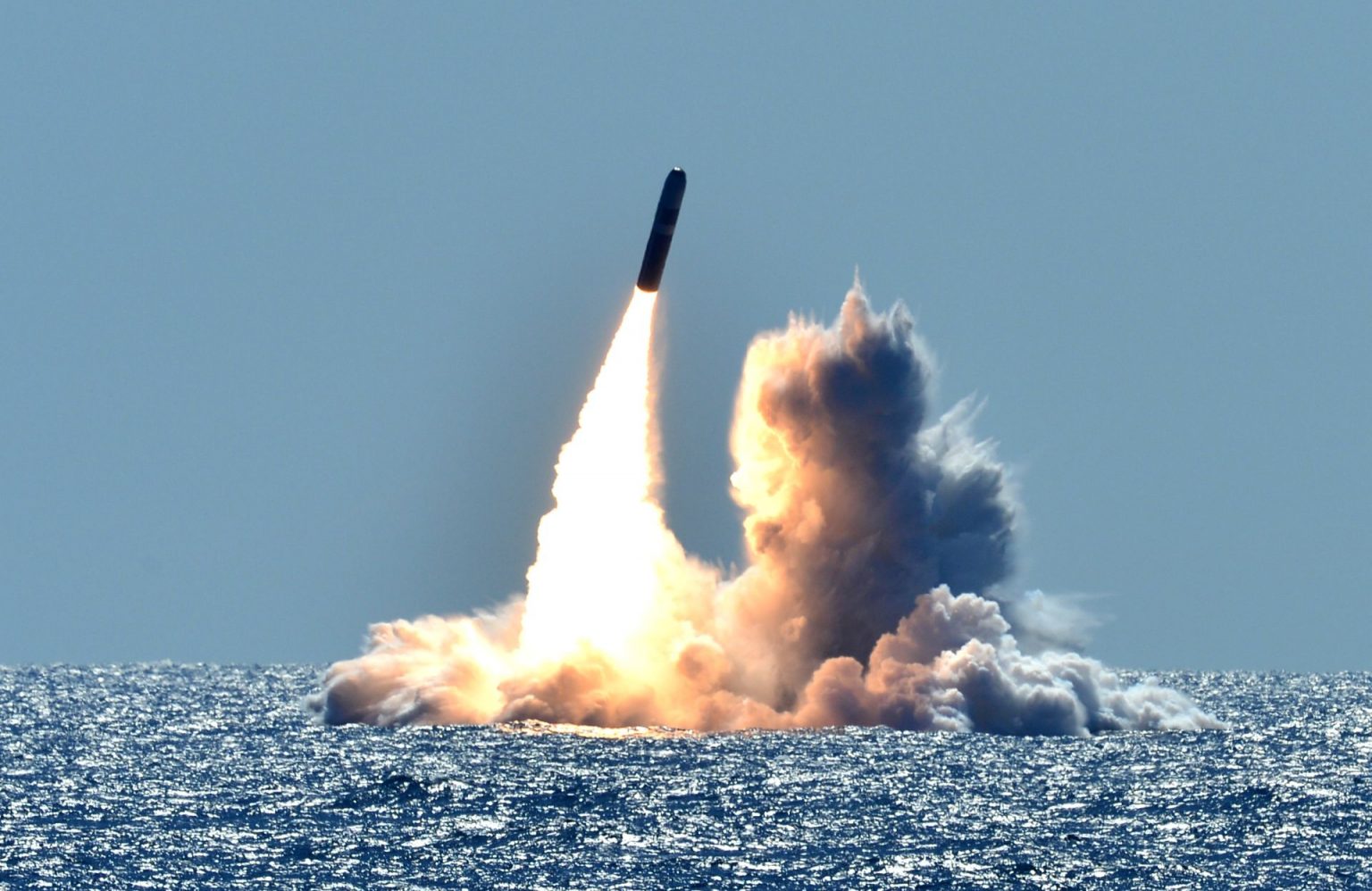 USS Maine Successfully Tests Second Trident II D5LE Missile | DefenceTalk