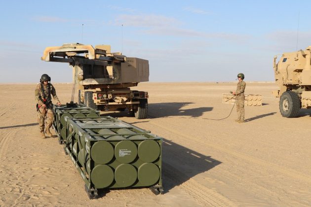 US, Kuwait artillery light up the night sky | DefenceTalk