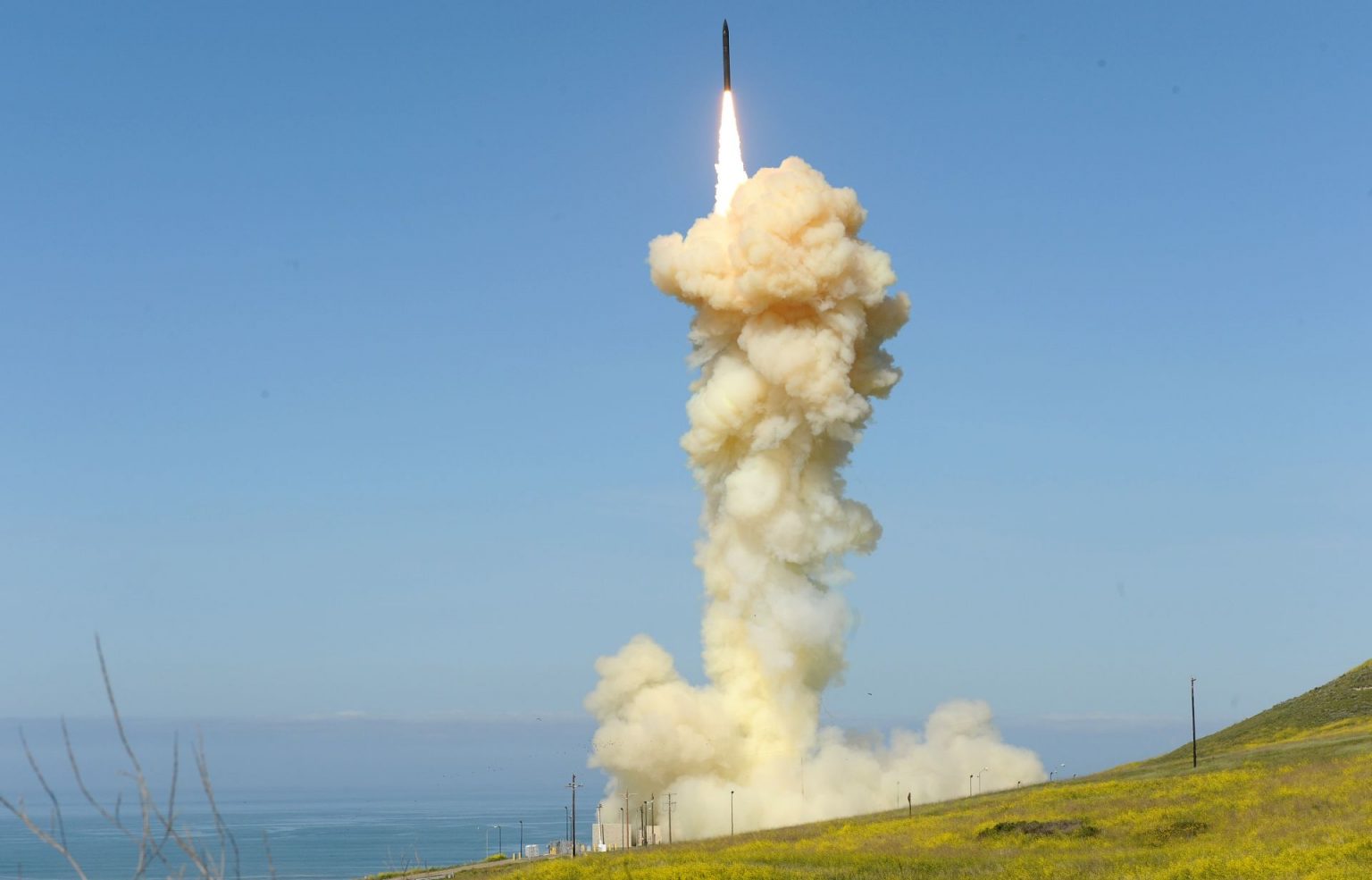 Stratcom Commander: Failing to Replace Nuclear Triad Akin to ...