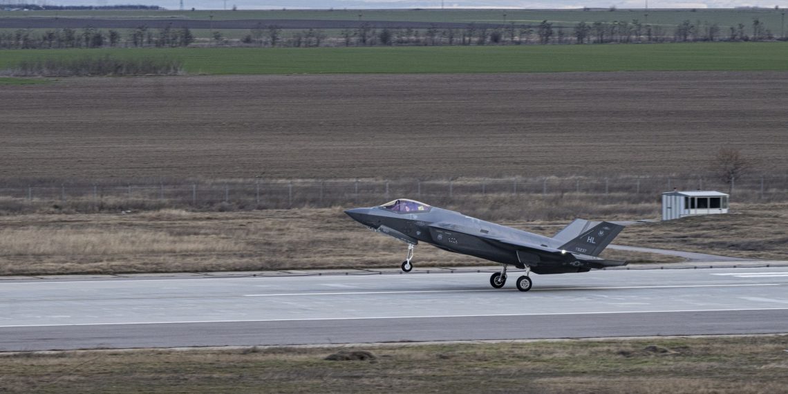U.S. F-35s forward deploy to NATO’s eastern flank | DefenceTalk